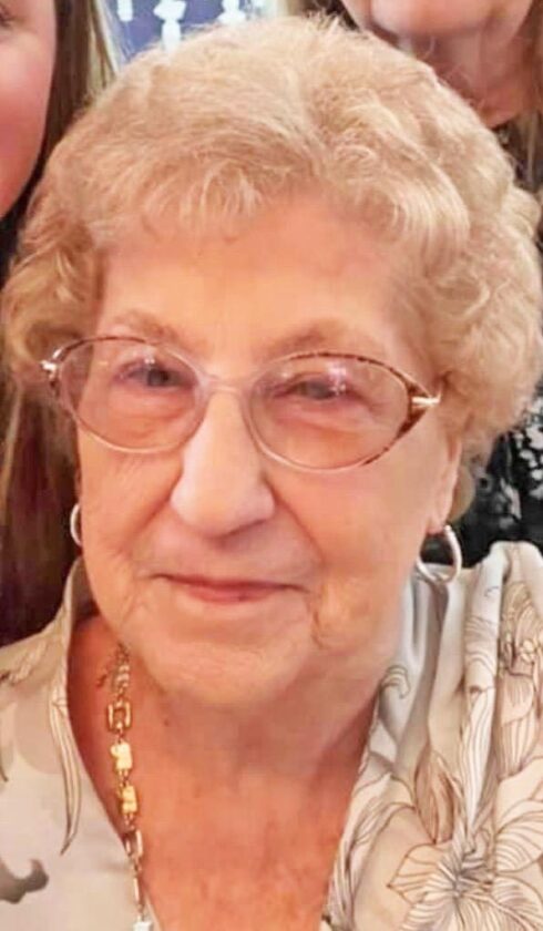 Isabell Warnick 1934-2025 | News, Sports, Jobs - Tribune Chronicle